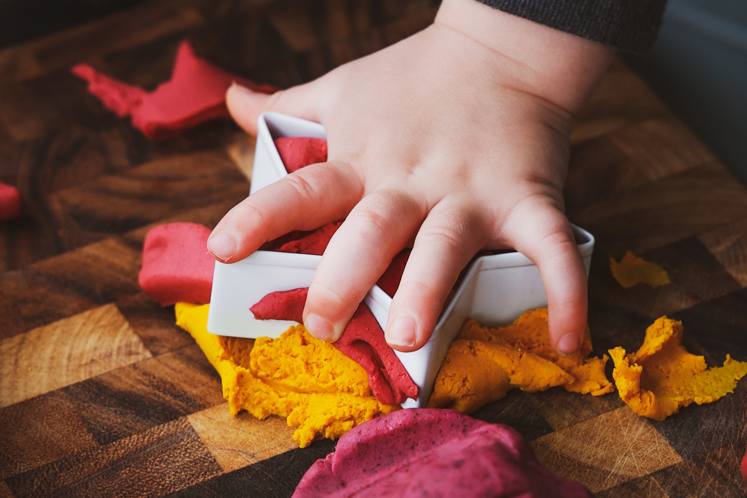 Homemade Playdough: No-Cook Playdough Colored with Herbal Powders